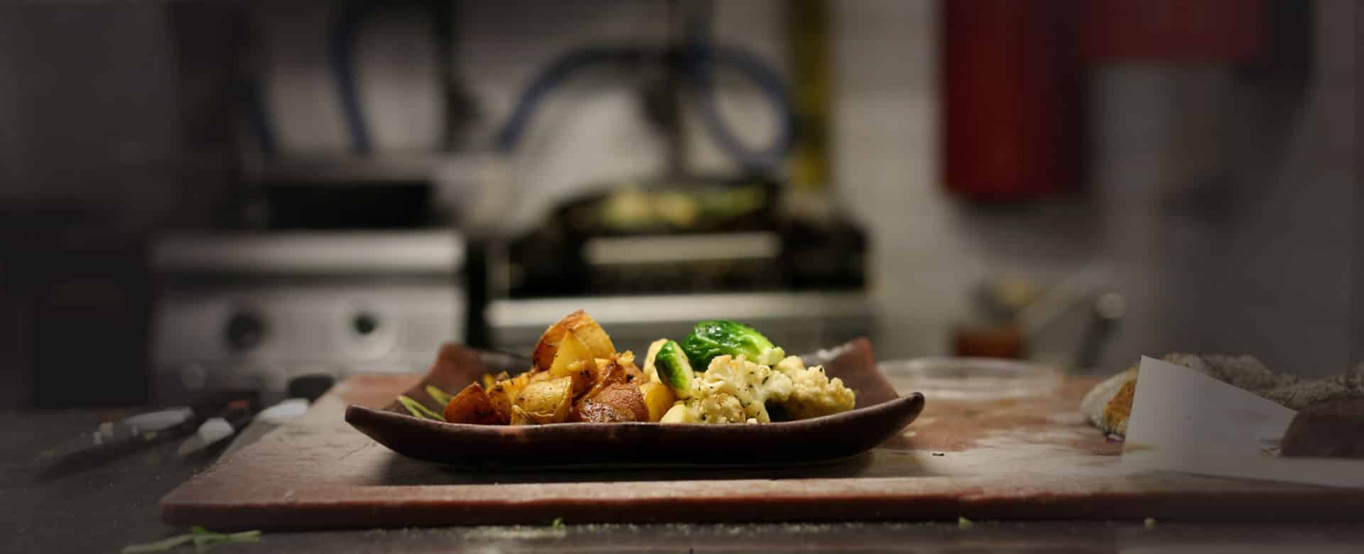 Gnosh Dining + Cocktails | Best Restaurant in London