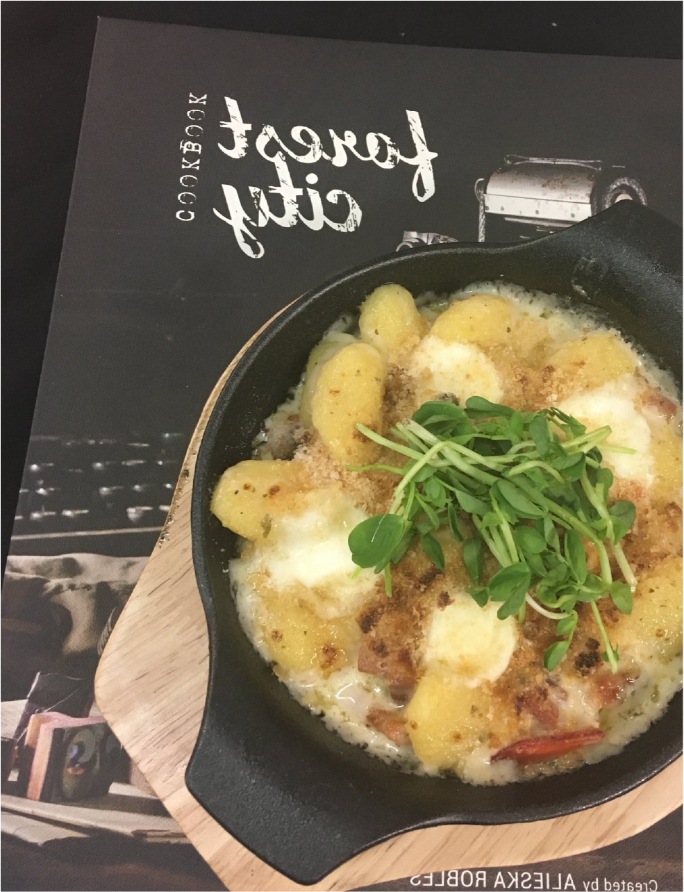 Gnosh Dining + Cocktails | Best Restaurant in London