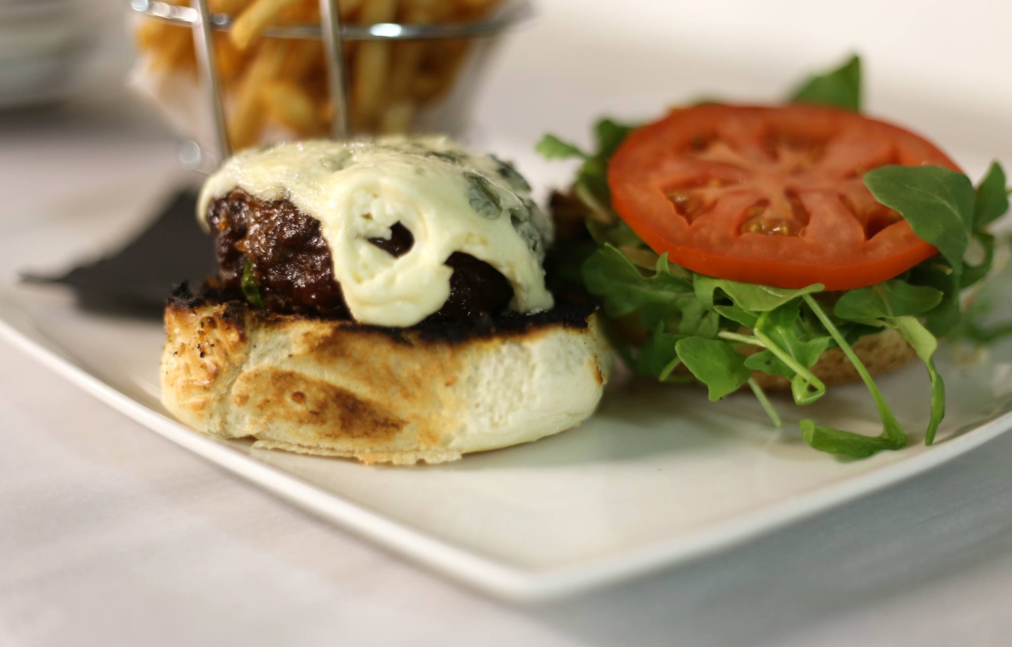 Gnosh Dining + Cocktails | Best Restaurant in London